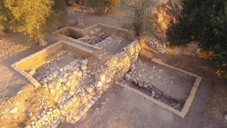 Excavación israelí revela nuevos hallazgos sobre el Arca de la Alianza ...