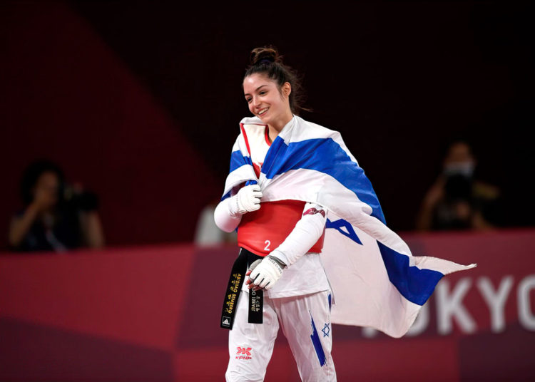 El presidente de Israel felicita a la medallista de taekwondo Avishag ...