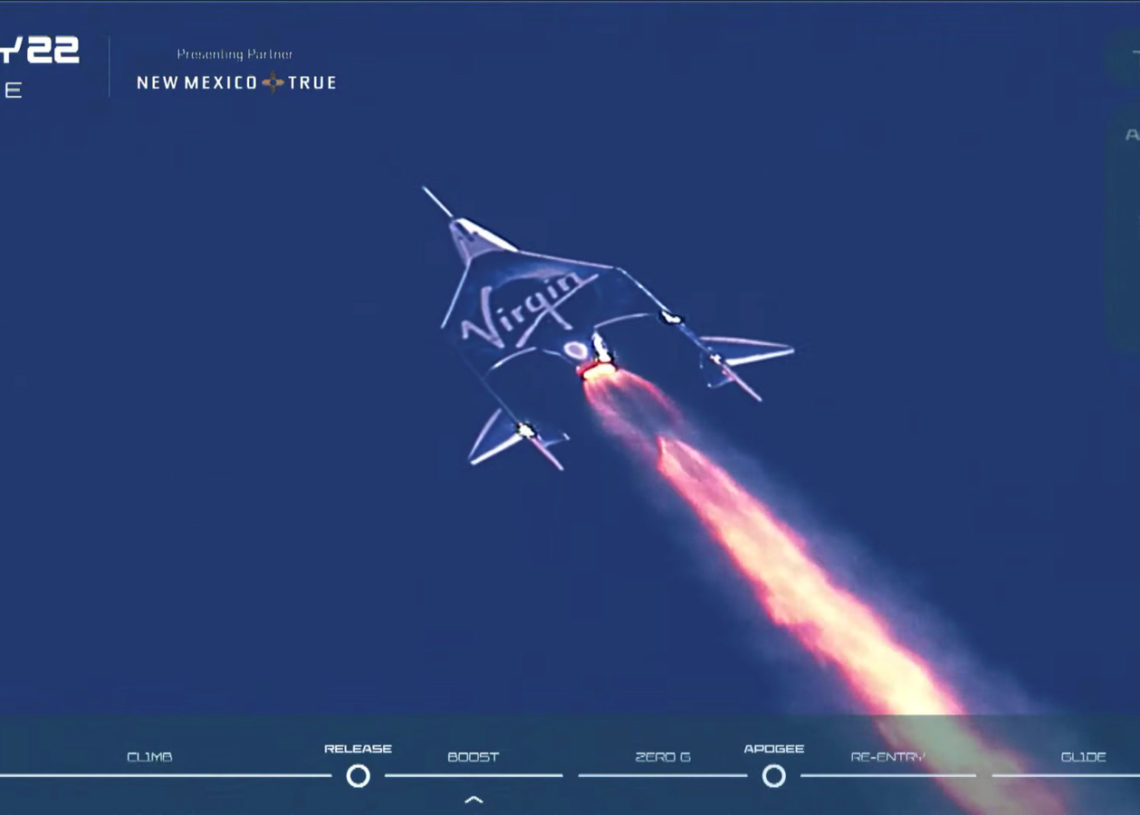 Nave espacial con el multimillonario Richard Branson regresó con éxito ...