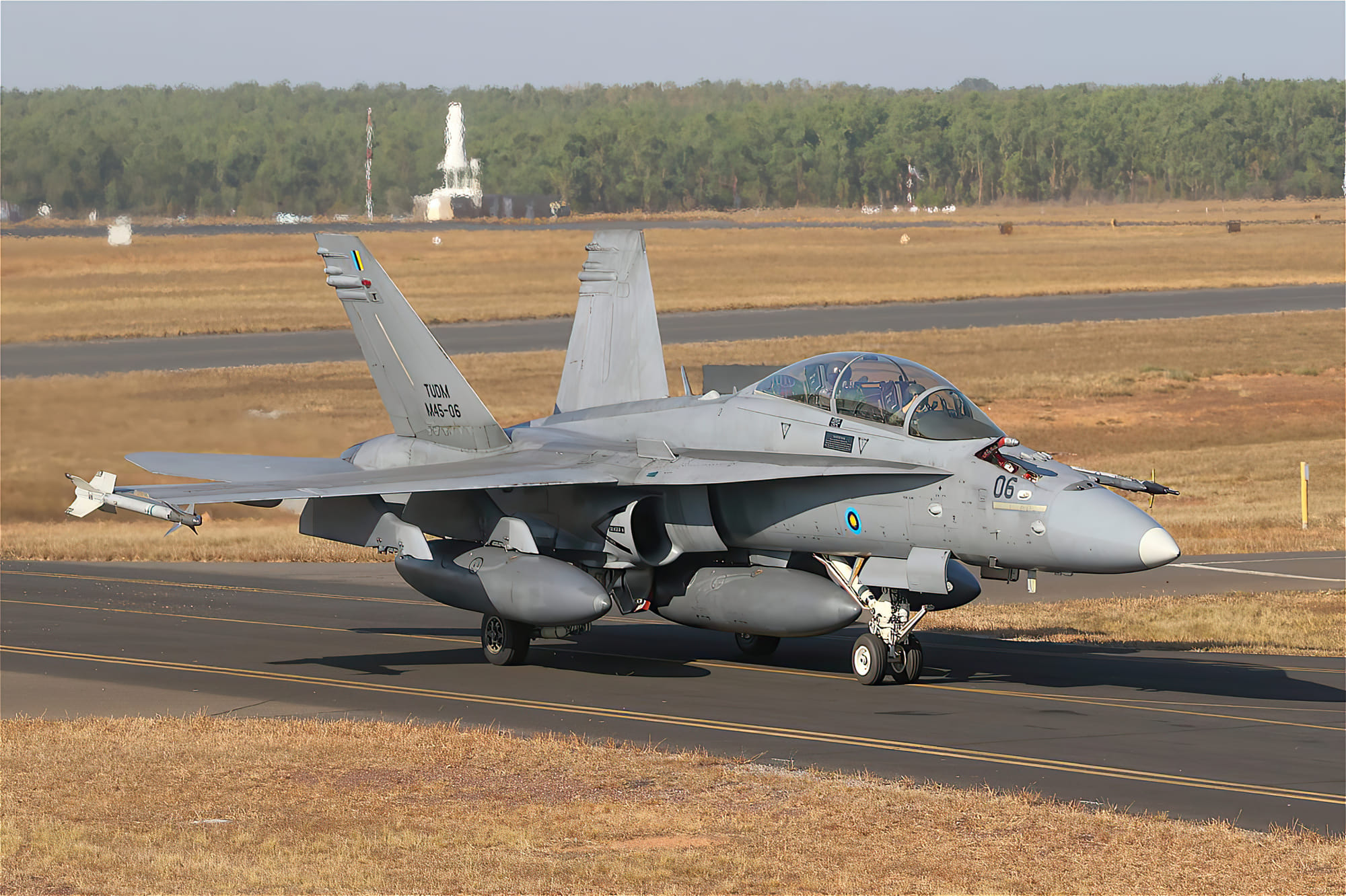 Malasia se interesa por la compra de los cazas Hornet de Kuwait ...