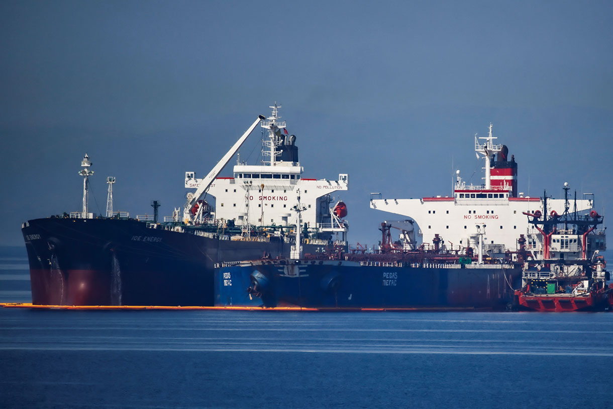 Estados Unidos incauta cargamento de petróleo iraní cerca de isla griega - Noticias de Israel