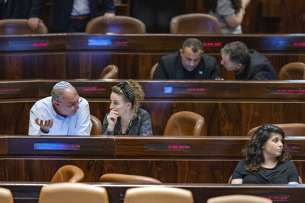 Actual gobierno de Israel recibe un ultimátum y plazo de una semana