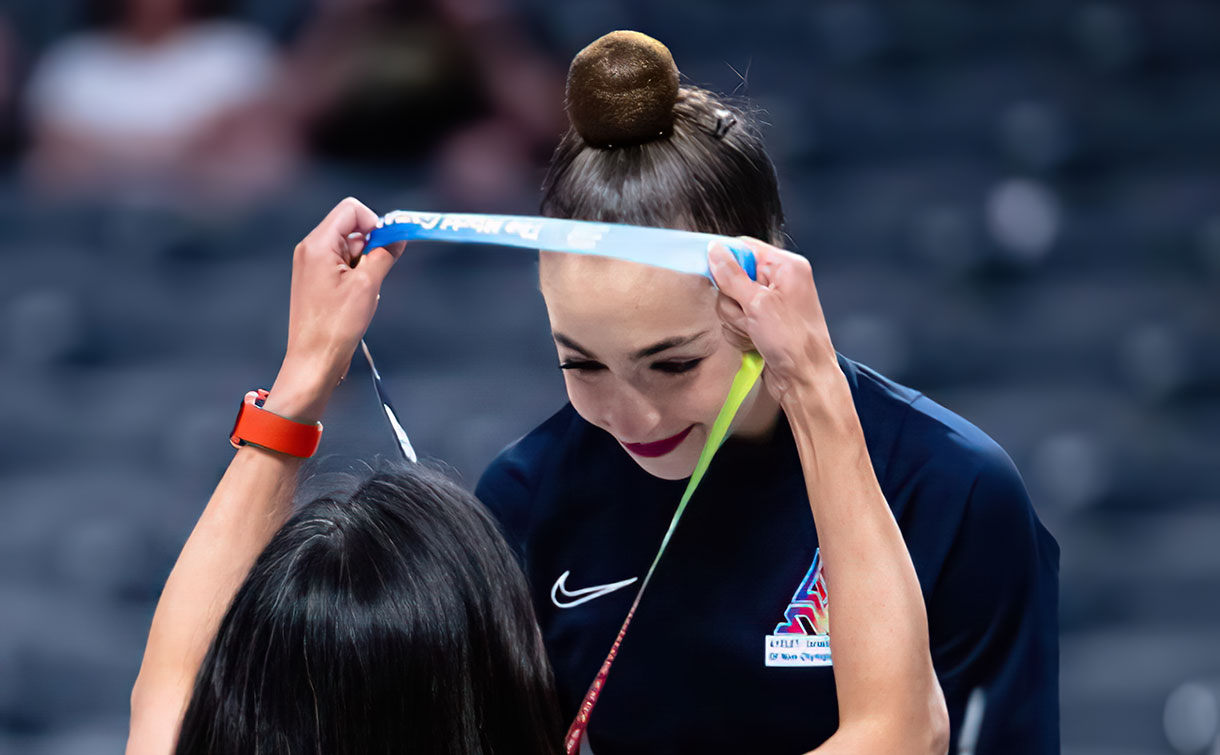 La gimnasta rítmica israelí gana dos oros en los Juegos Mundiales