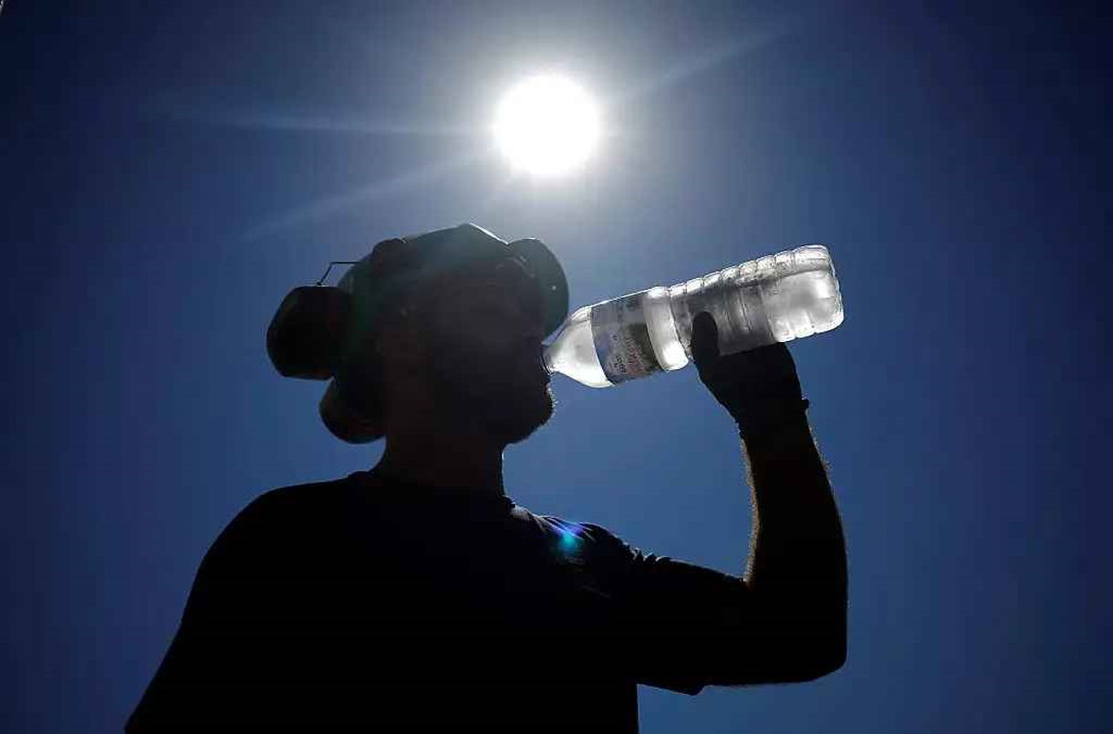 Israel debe prepararse para una ola de calor extrema
