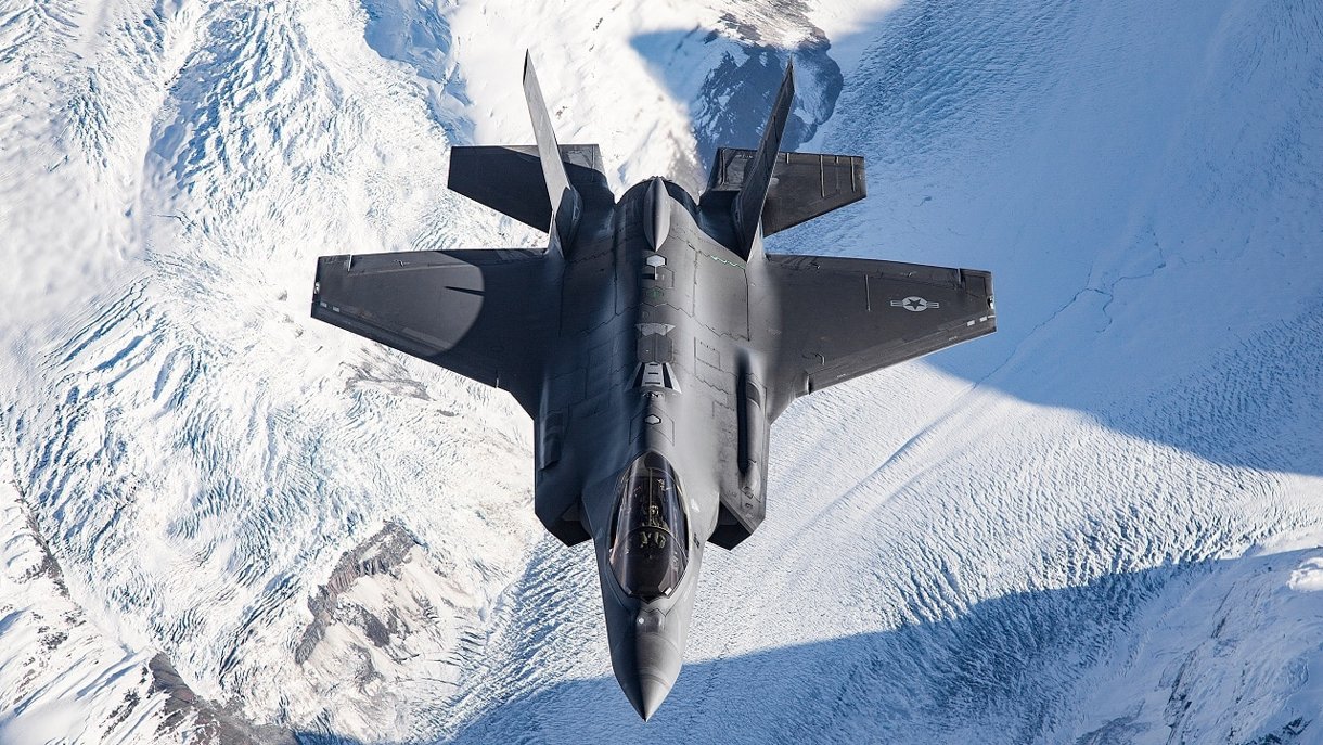 A Stealth Fighter Comparison – Archyde