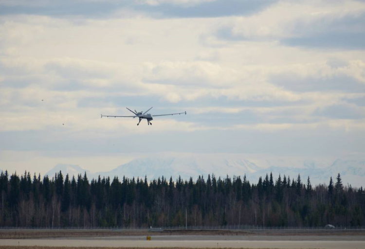 Estados Unidos vuela su dron MQ-9 Reaper tras las líneas enemigas en ...