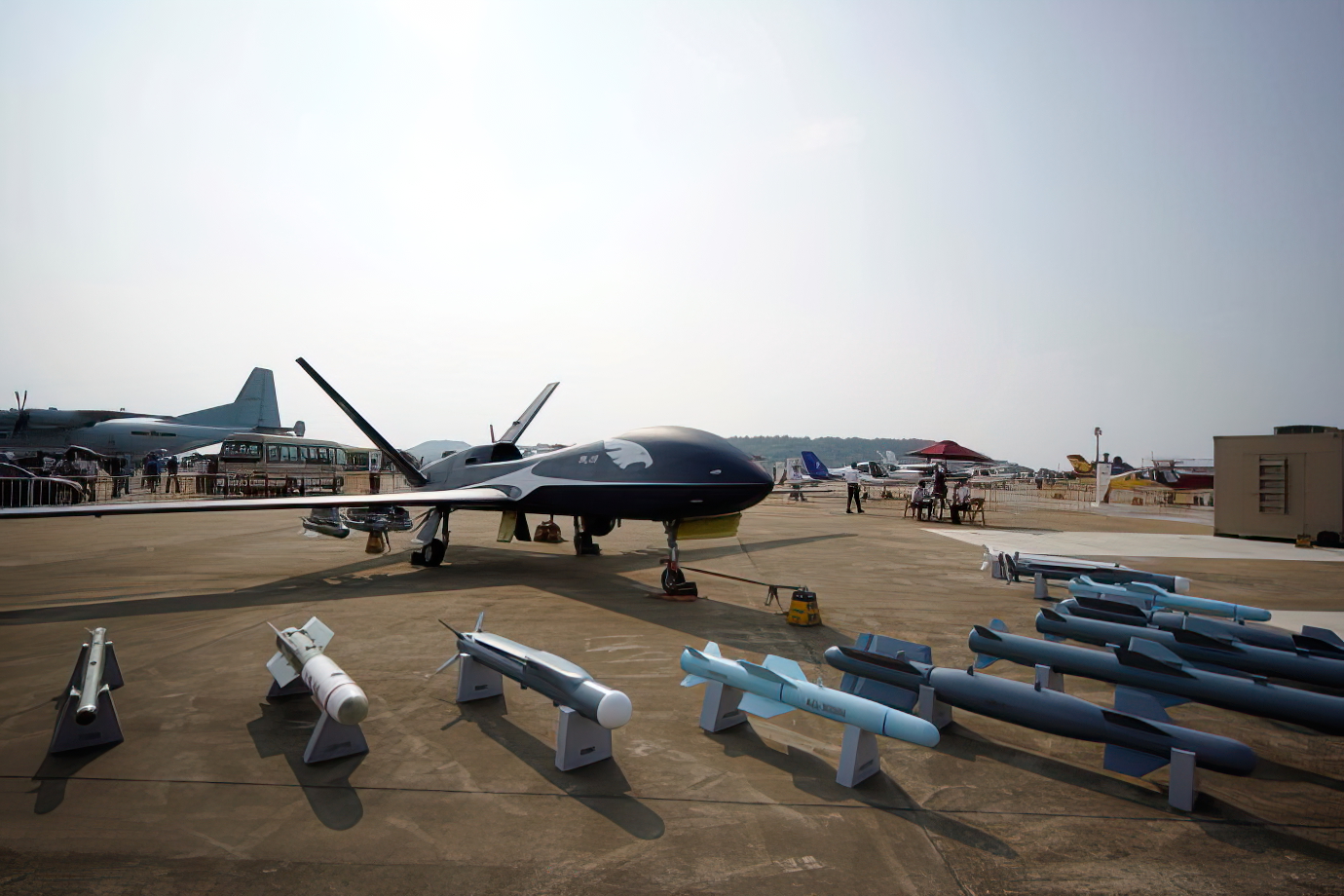 China presenta un nuevo y gigantesco dron que podría marcar el futuro ...