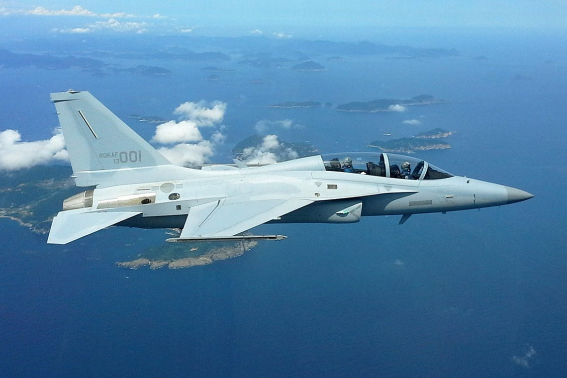 KAI FA-50PL polacos serán equipados con el radar PhantomStrike