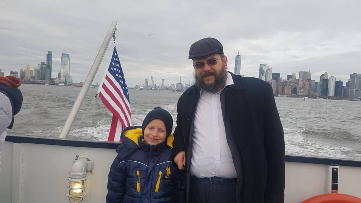 Policía de Berlín difunde la foto del sospechoso que agredió a un ...