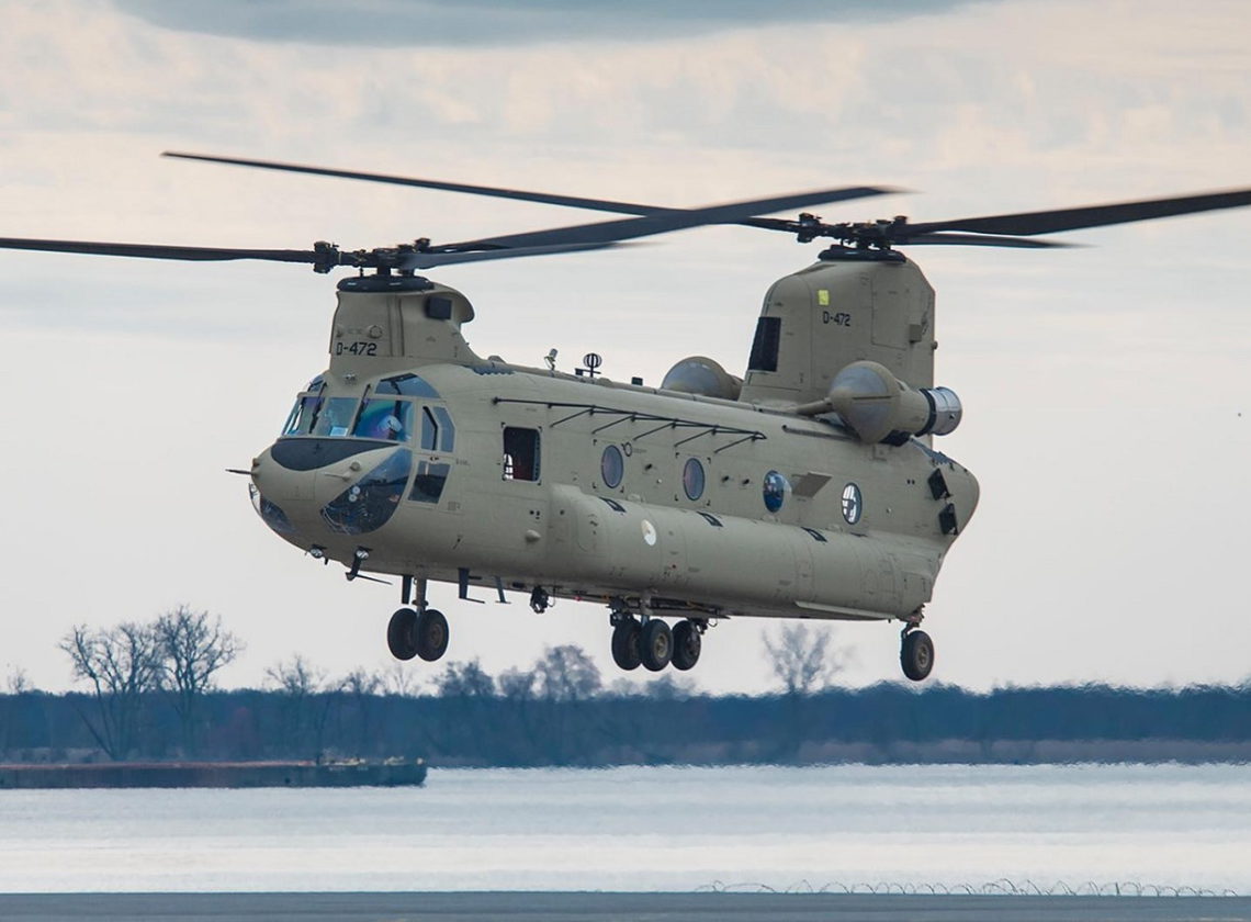 Boeing convierte los legendarios CH-47F Chinook en robots autónomos ...