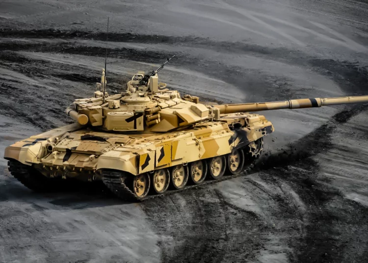 Rusia acumula tanques T-90M y T-72 en Ucrania
