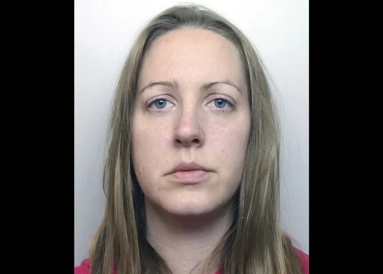 Enfermera británica condenada por matar a 7 recién nacidos