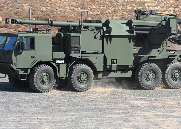 Obús T5-52 de Denel logra más de 60 km de alcance