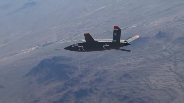 Lockheed Martin muestra la combinación del F-35A y el Valkyrie ...