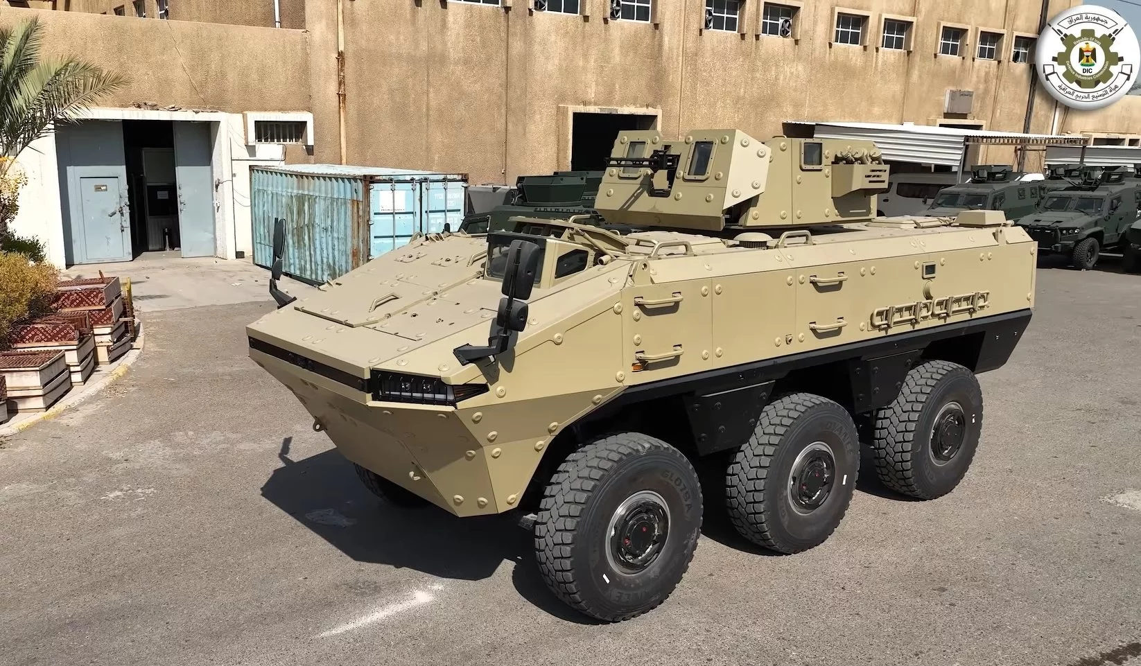 Irak presenta el vehículo de combate de infantería VN22 6×6 de ...