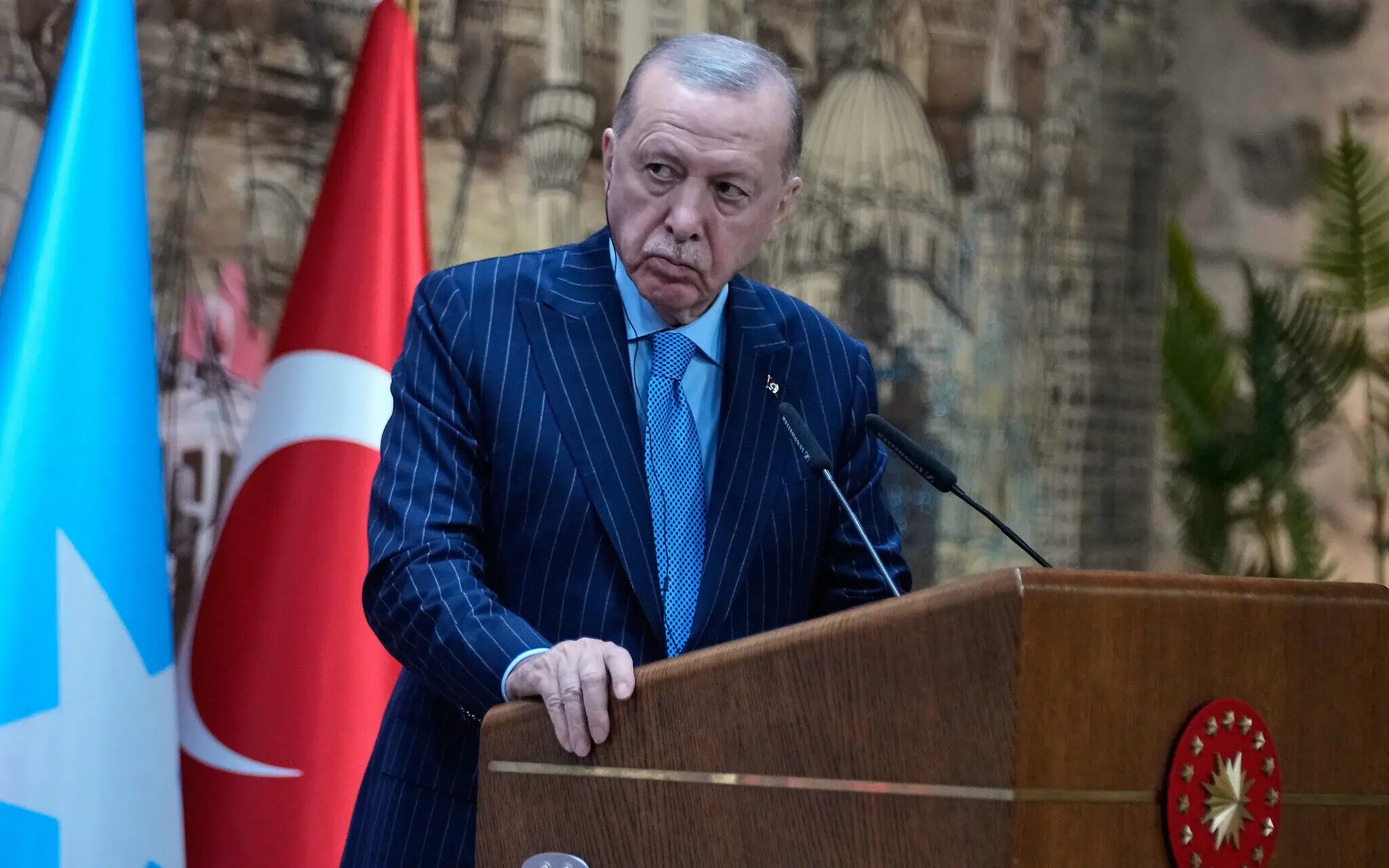 Erdogan dice que hablará con Trump el lunes sobre la guerra en Ucrania ...